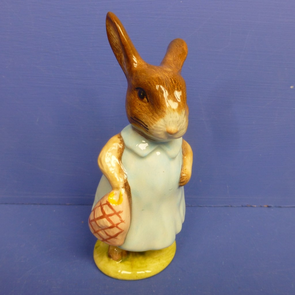 Beswick Beatrix Potter Figurine - Mrs Flopsy Bunny (Light Blue Dress ...