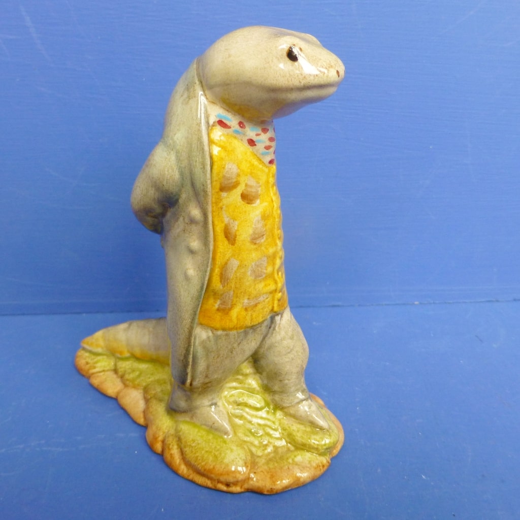 Beswick Beatrix Potter Figurine - Sir Isaac Newton BP3B – Peak Antiques ...