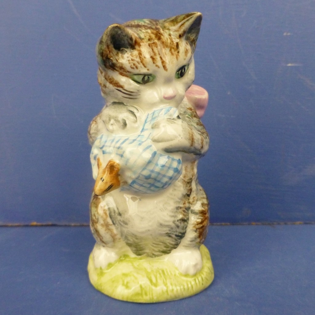 Beswick Beatrix Potter Figurine - Miss Moppet (Gold Backstamp) BP2 ...