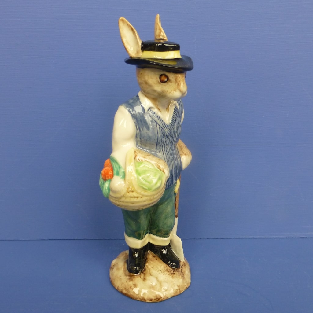 Beswick Limited Edition English Country Folk Figurine - Gardener Rabbi ...