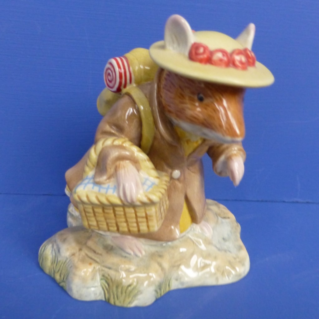 Royal Doulton Brambly Hedge Figurine - Lily Weaver DBH54 (Boxed) – Peak ...