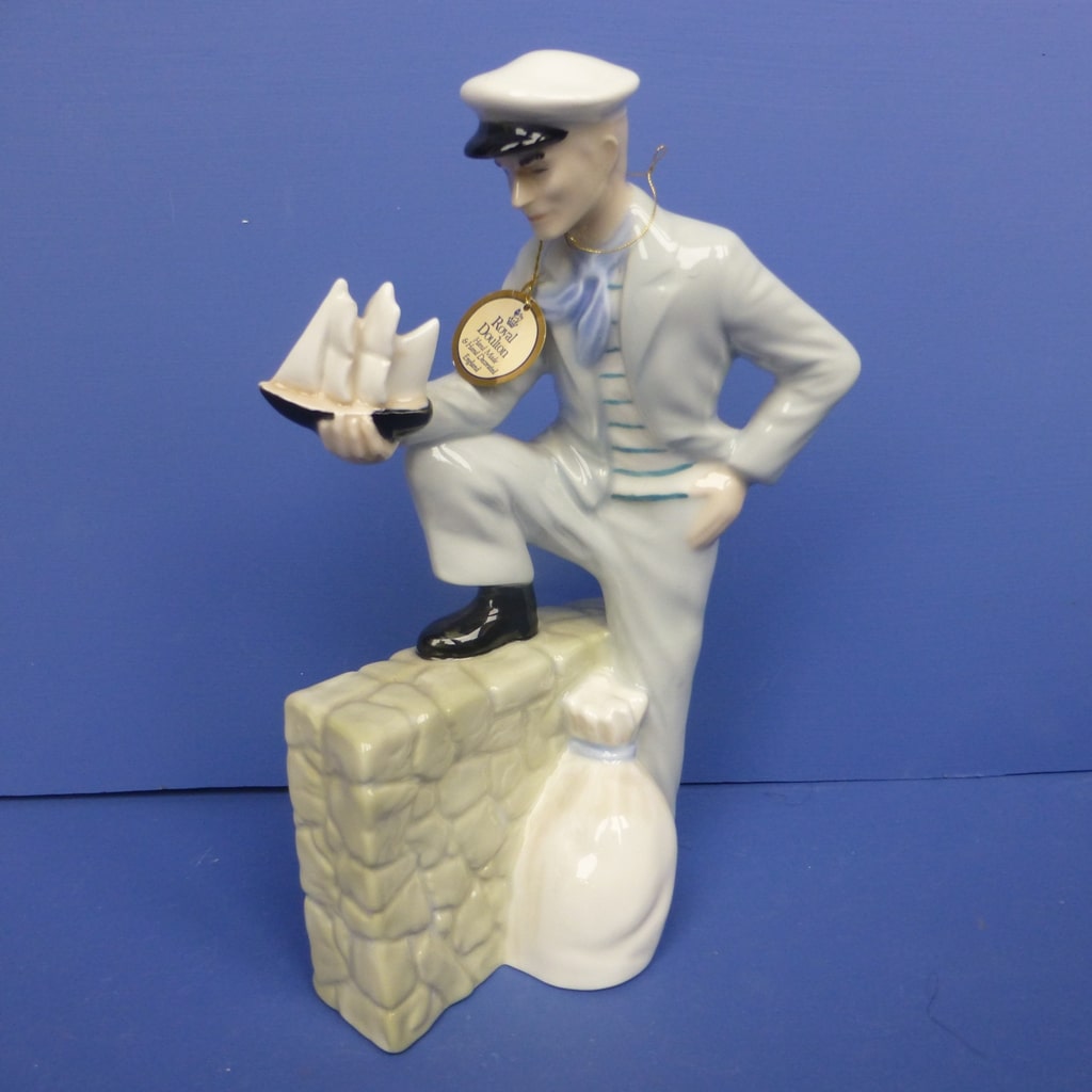 Royal Doulton Reflections Figurine - Traveller's Tale HN3185 – Peak ...